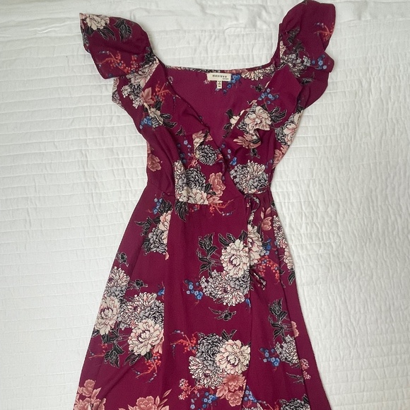 Monteau | Dresses | Monteau Wrap Floral Midi Dress | Poshmark